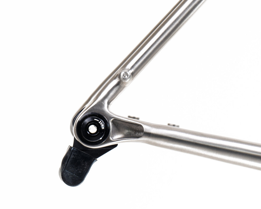 FNR Titanium Frame All Road 1.1 – FNR Titanium Bicycles